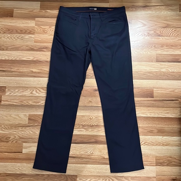 Dockers | Pants | Mens W36 L34 Dockers Gently Used Straight Fit Navy Blue | Poshmark